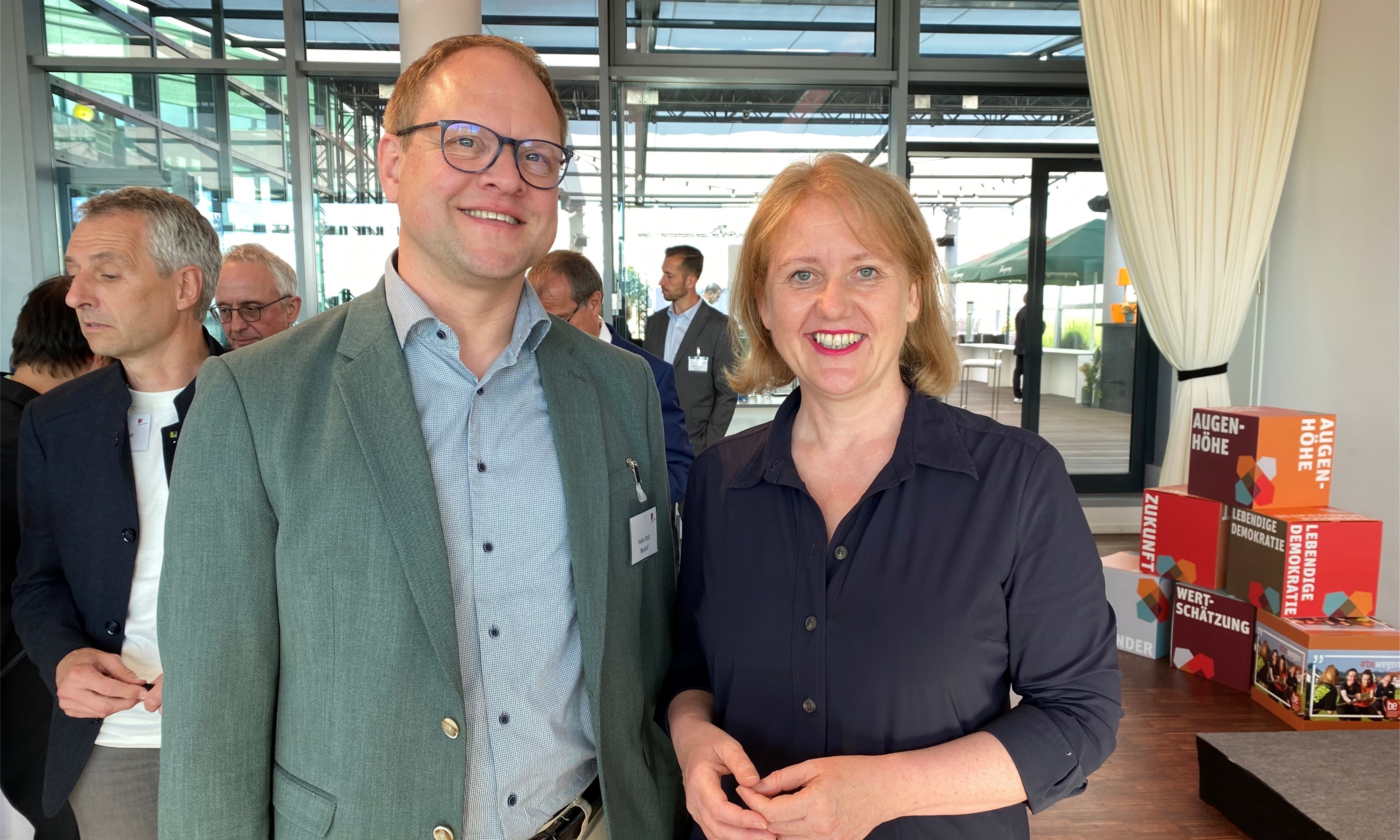 Für mehr Beteiligung und Unterstützung des Ehrenamts: Neuhof ist ...